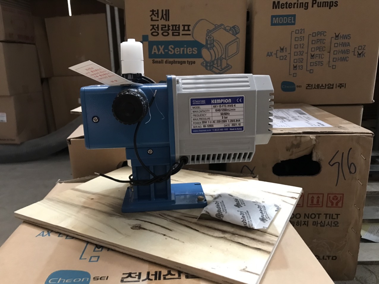 Bơm định lượng cheonsei KS-52-PTC-HWS-S - Cơ điện hoàng mai