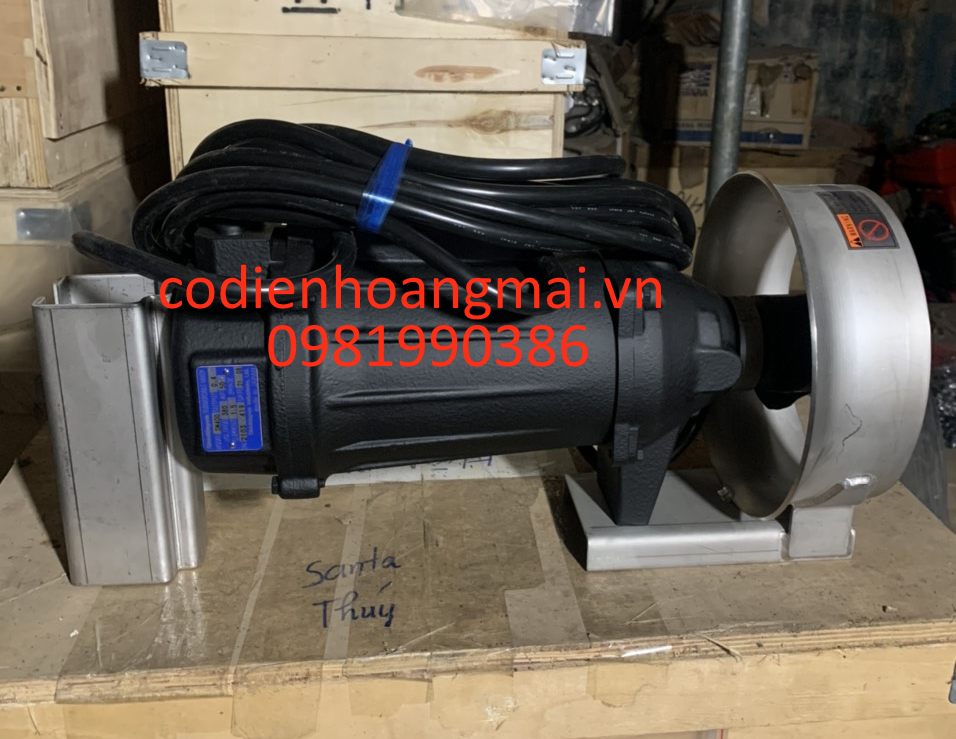 Máy khuấy chìm shinmaywa SM750 - Cơ điện hoàng mai